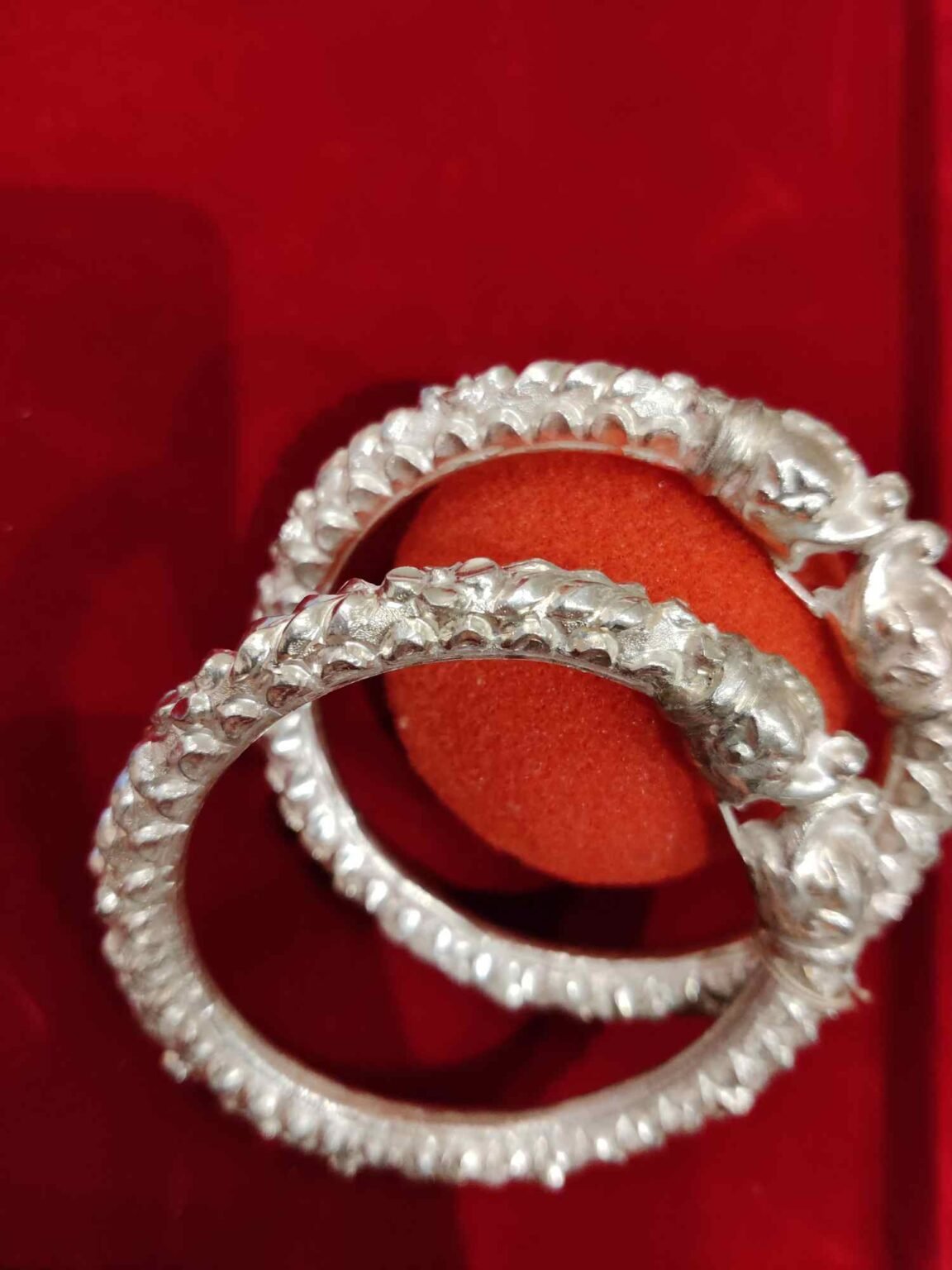 Traditional Bangle/Bala/Naksha Bala | GAHENAZ