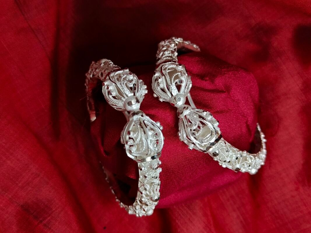 Mohini Bangle / Gorgeous Bangle / Bengali Bala - Gahenaz Silver ...