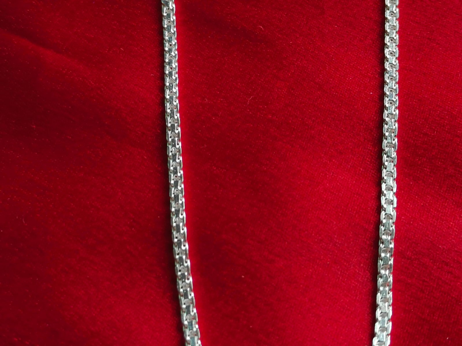 Komol Chain - Gahenaz Silver: Timeless Elegance In Handcrafted Jewellery