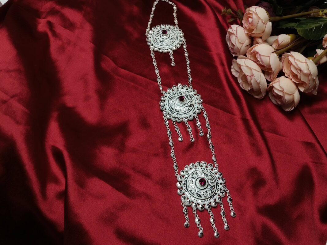 Tilottoma Chand Mala / Chandmala 16inch - Gahenaz Silver: Timeless ...